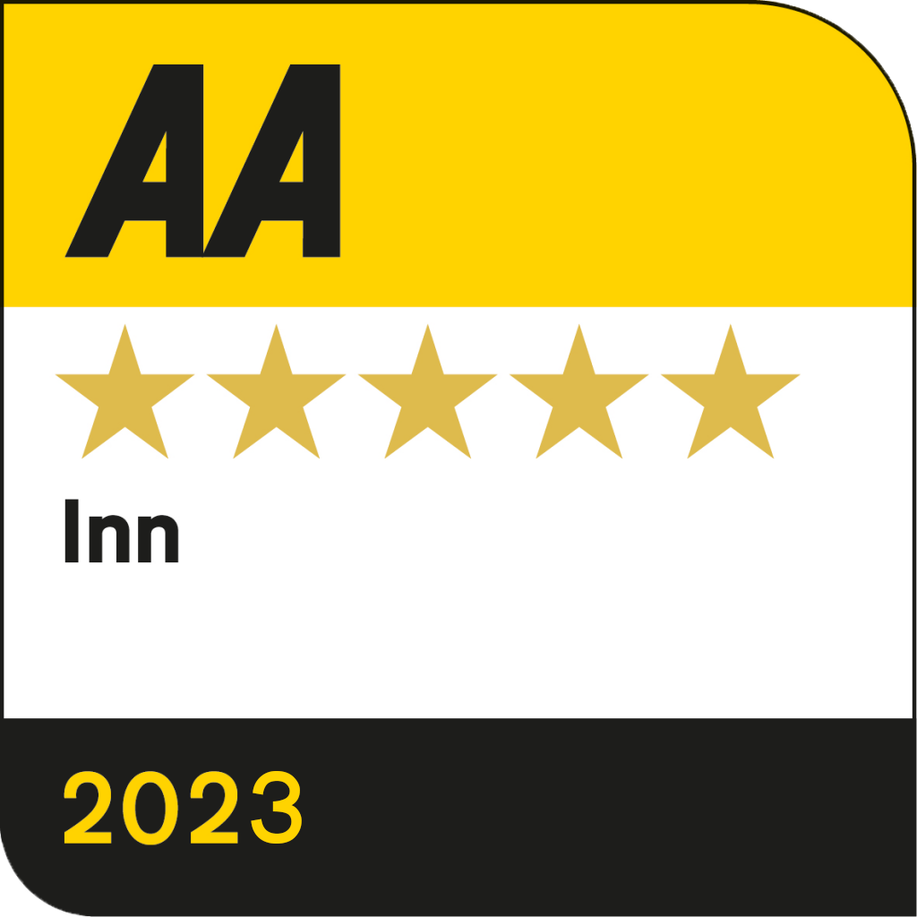 Five-star country bed and breakfast at the Crown Inn, Elton in Peterborough